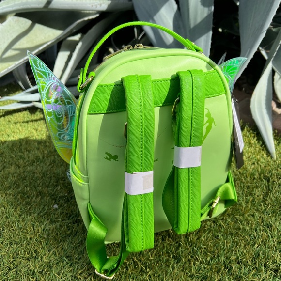 Loungefly | Bags | Loungefly Tinkerbell Backpack With Iridescent Wings ...